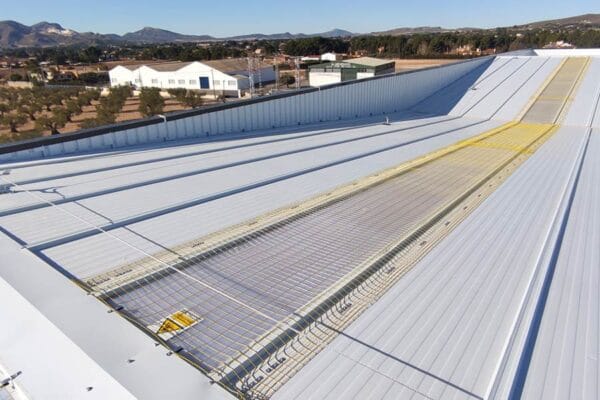 Instalación de panel sándwich: Guía completa paso a paso
